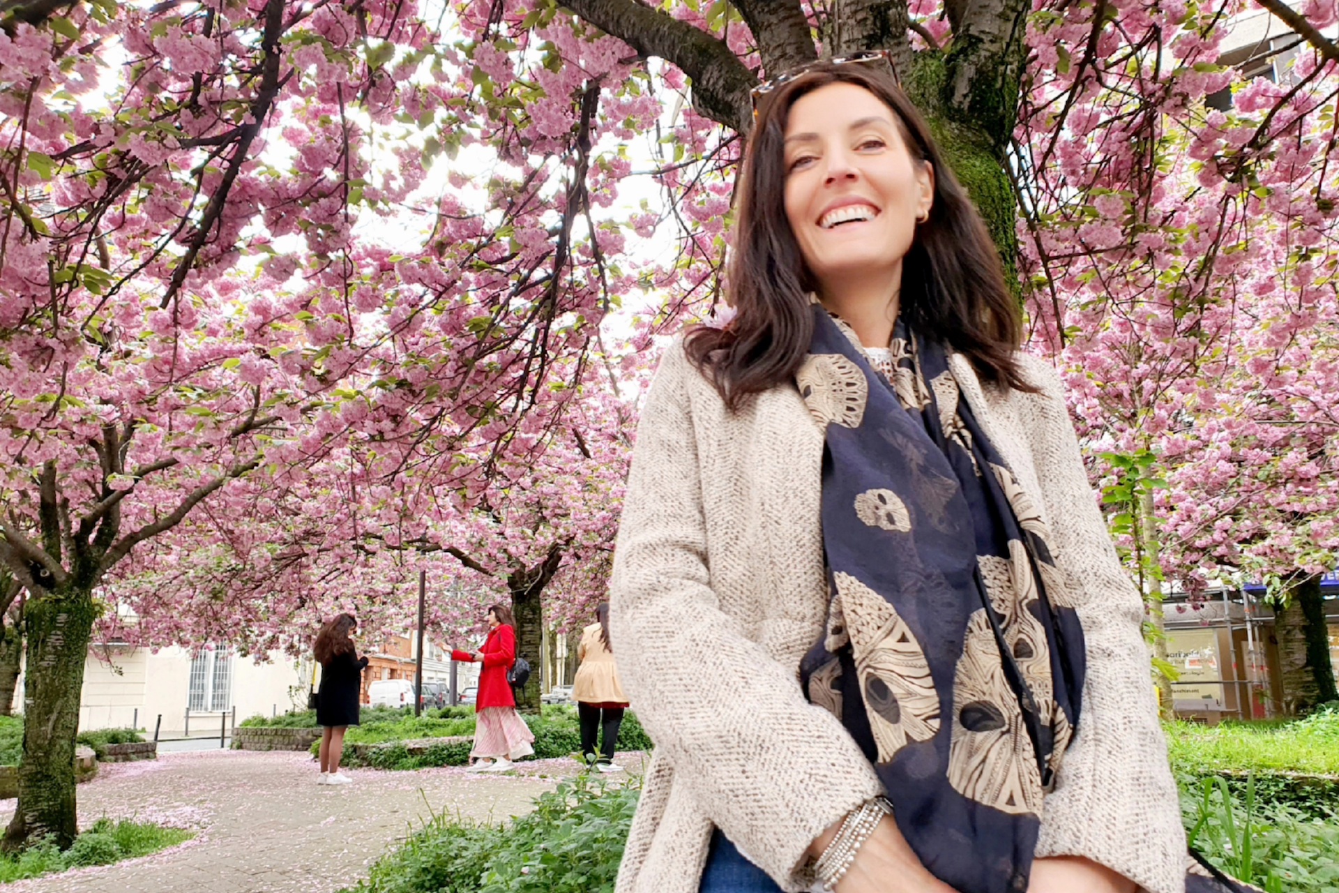 Jan Lewis | Meet The team | Axal Leine Jersey